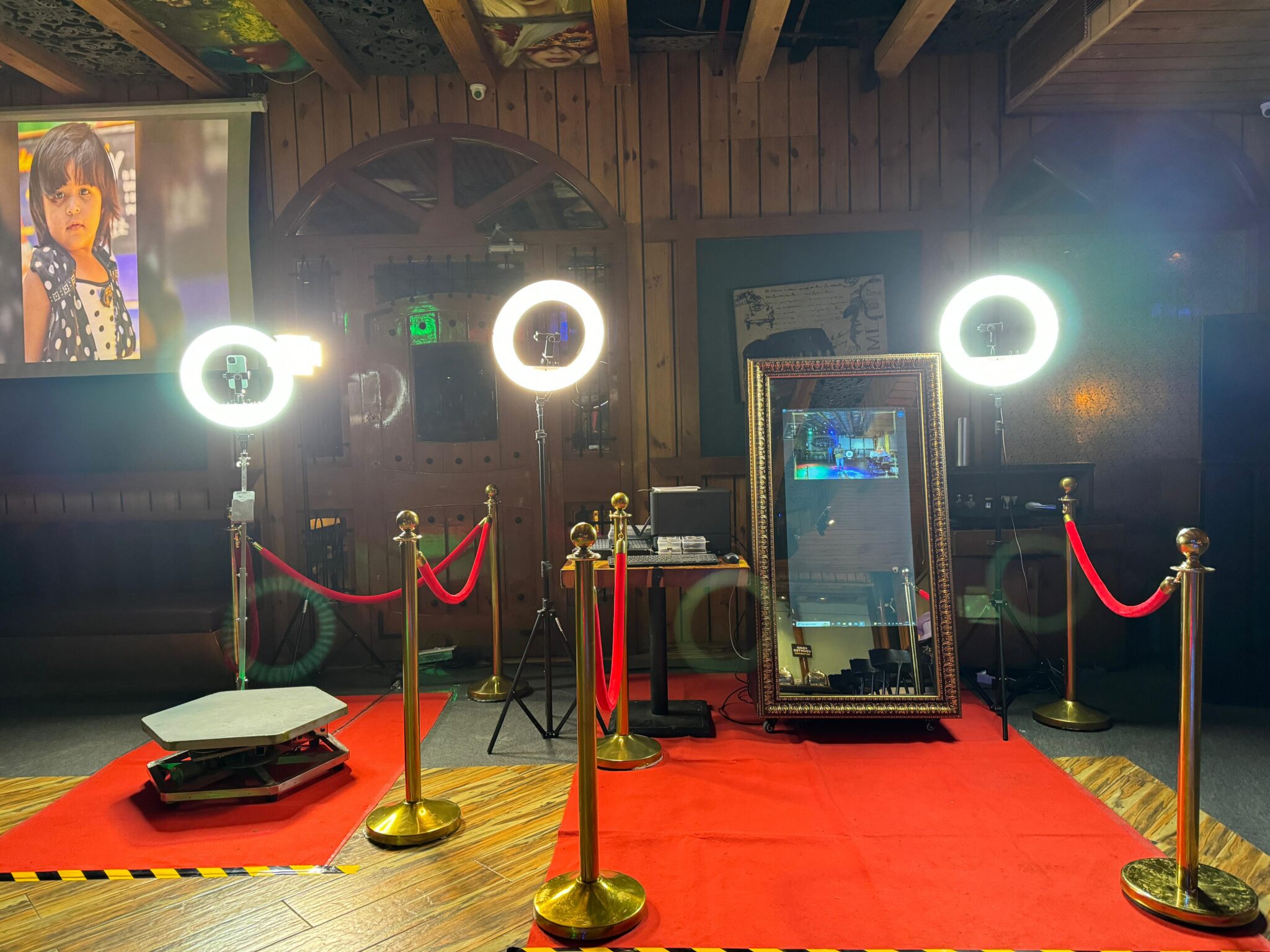 GIF Photo Booth - Fandoms Booth